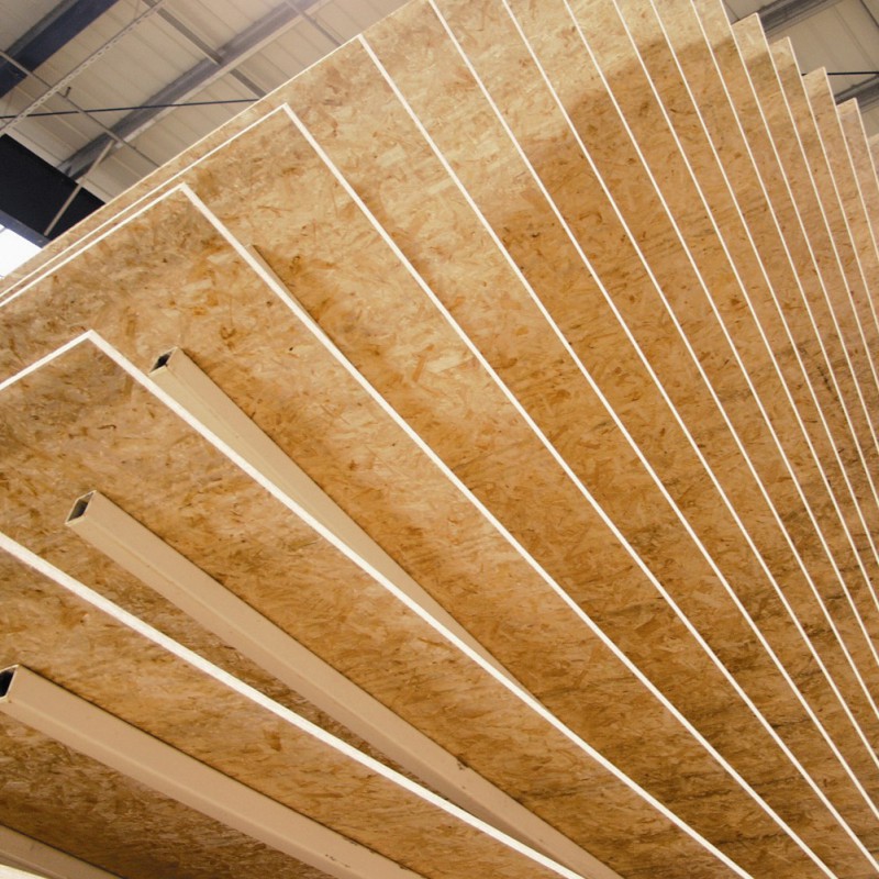 Palette de 50 dalles de plancher OSB 3 2500 x 675 x 18 mm